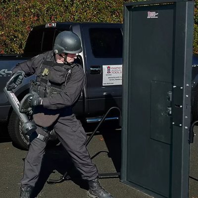 RAPID ASSAULT TOOLS ALL-IN-ONE RATDOOR GEN2 - FREE-STANDING